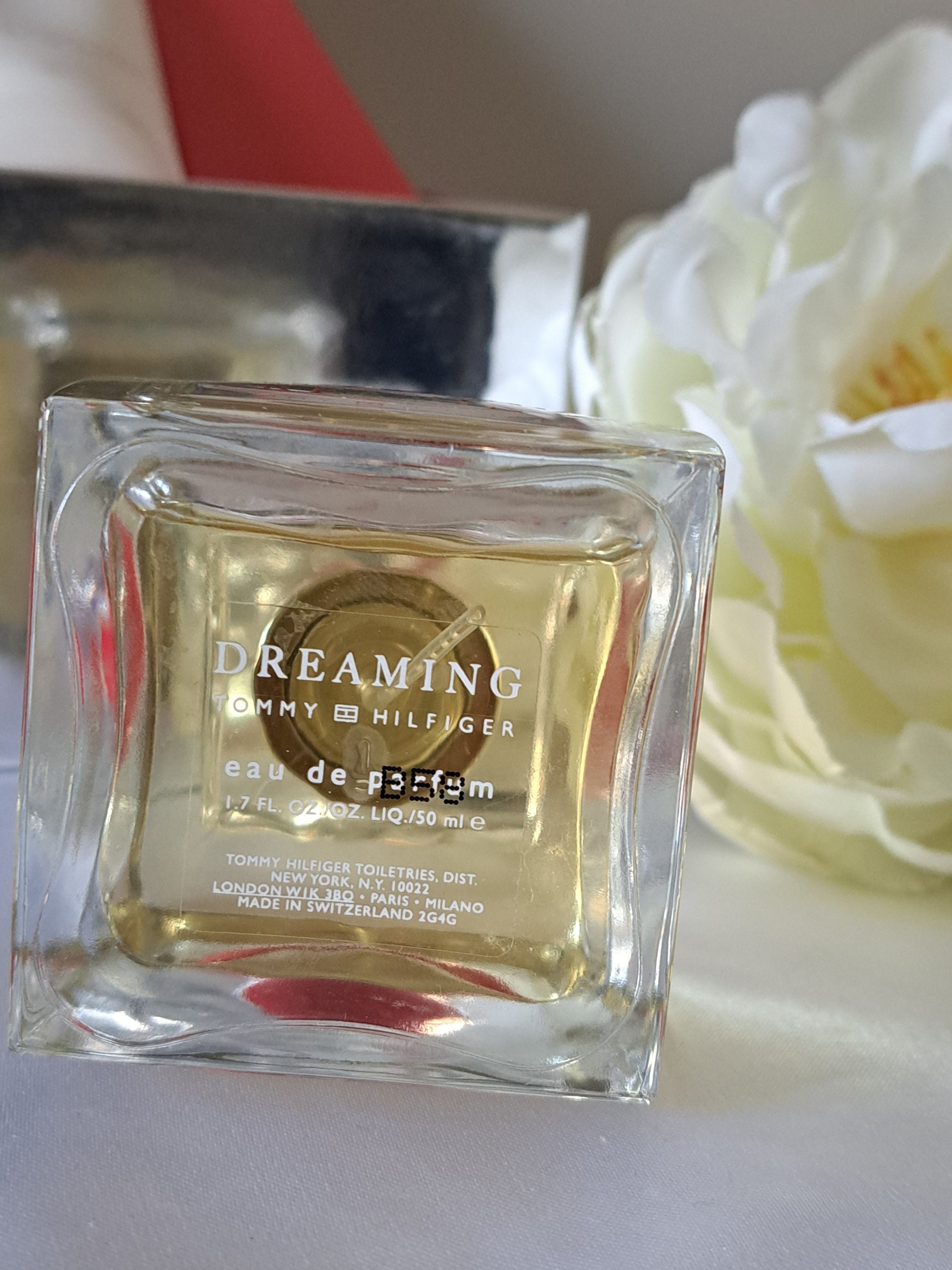 Dreaming perfume by tommy hilfiger store