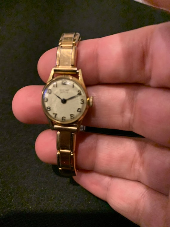 Vintage manual filling watch - Gem