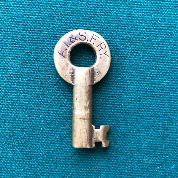Barrel Key - Etsy