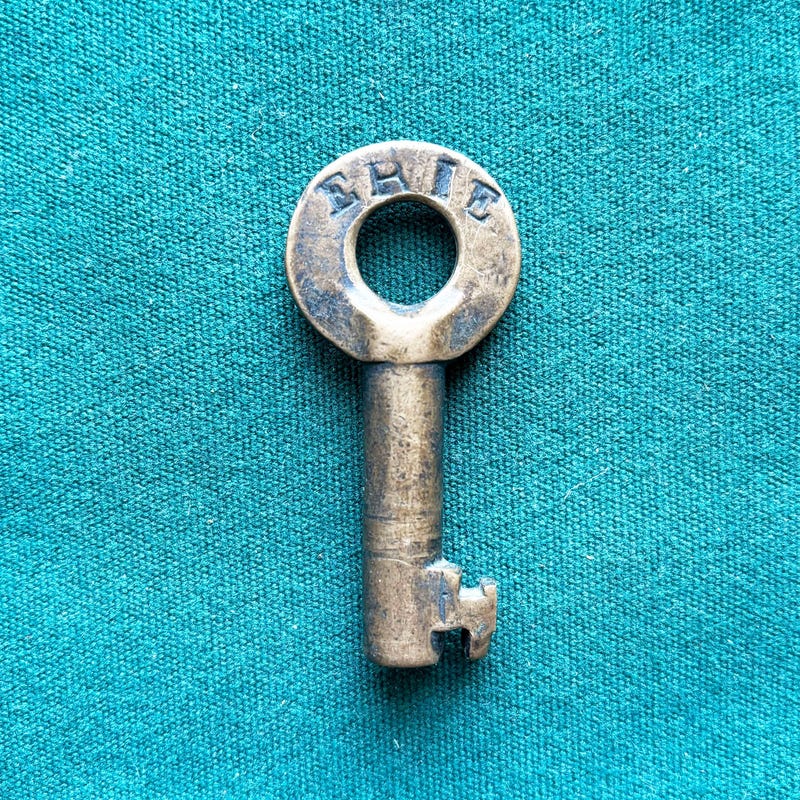 Fraim Railroad Key - Etsy