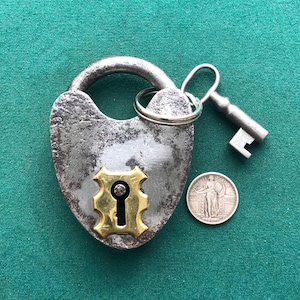 Antique Metal Smokehouse Padlock + 1 Operable Steel Key – Late 1800s ...