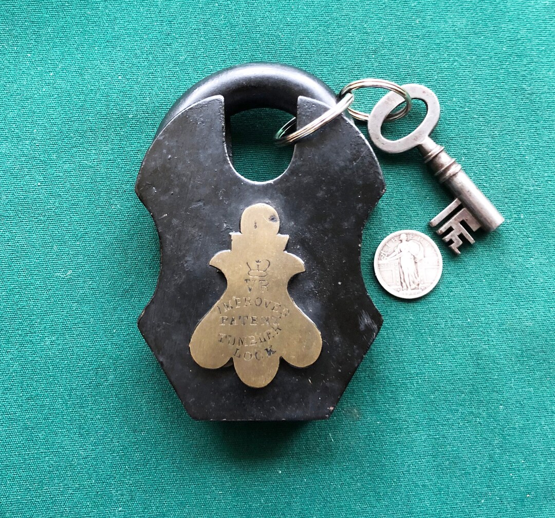 Victorian British Padlock – Antique Lever Lock With Steel Key - Etsy