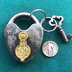 Antique Metal MALLORY & WHEELER Smokehouse Padlock 1 Operable Steel ...