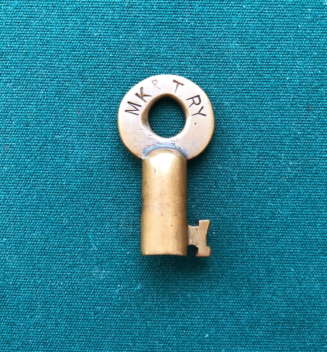 Vintage MK&T RY Brass Barrel Switch Key – Fraim - Etsy