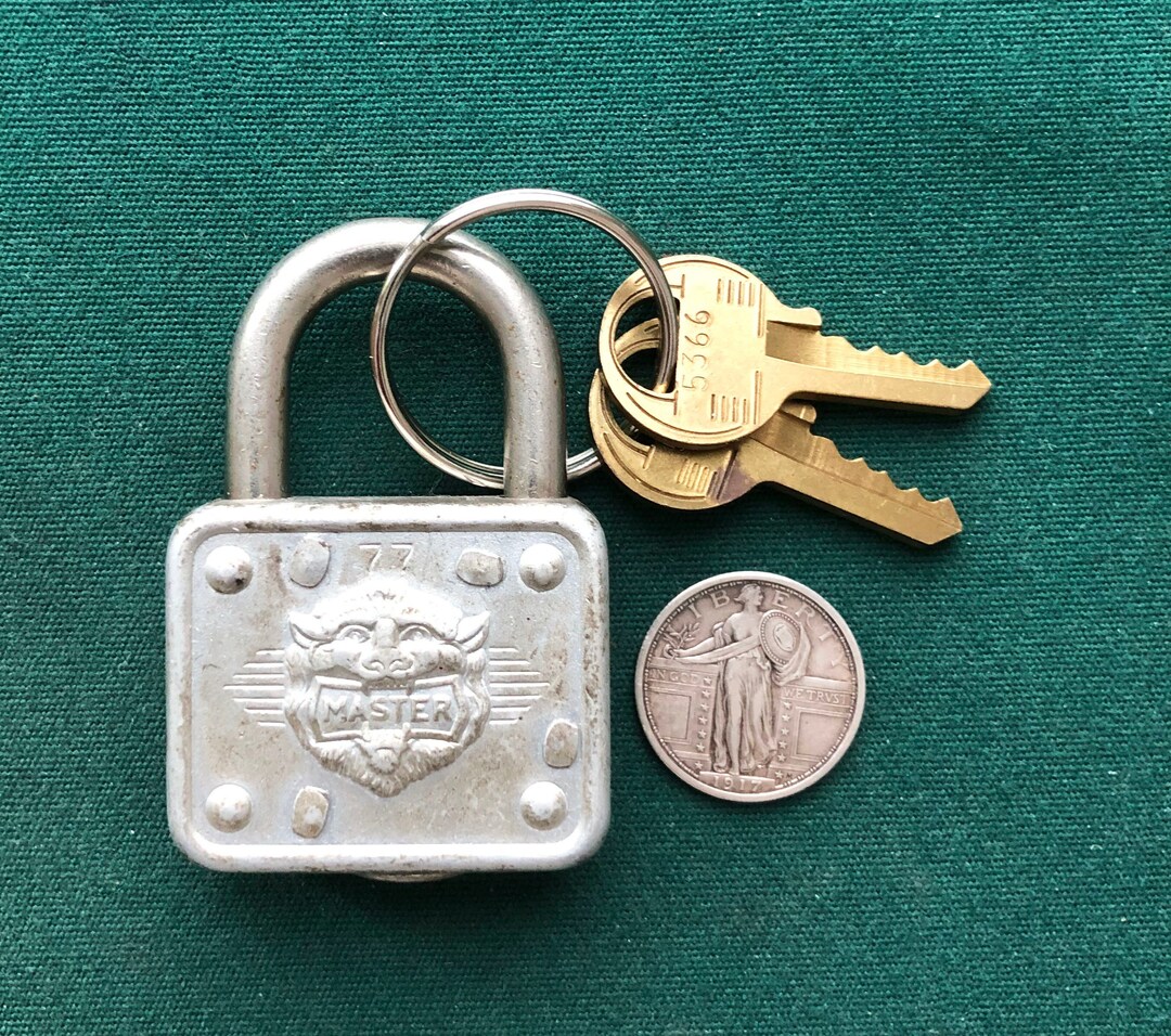 Vintage MASTERLOCK Pressed Metal #77 LION Padlock + 2 Original Keys ...