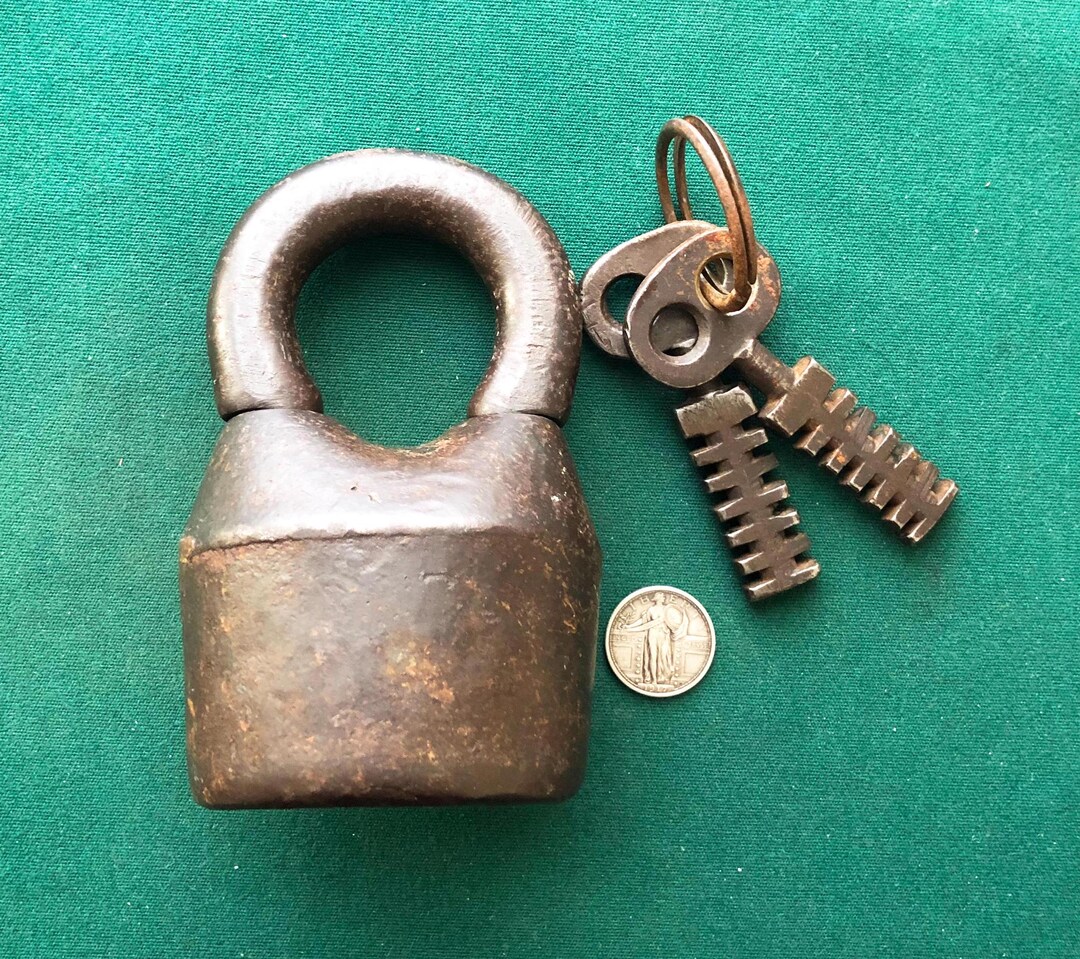 Huge Antique Cast Iron STAR LOCK WORKS Scandinavian Padlock + 2 ...