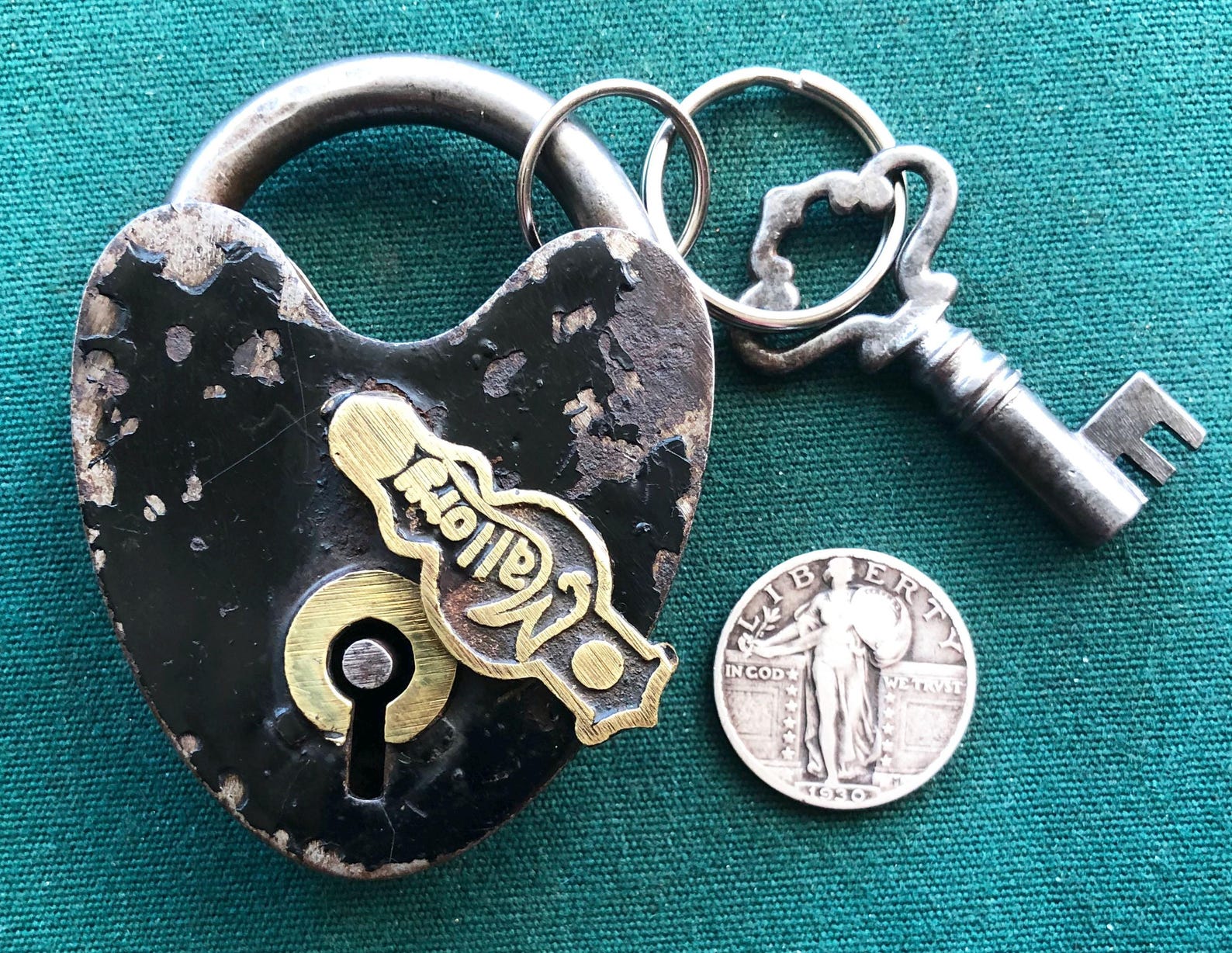 Antique Metal MALLORY Smokehouse Padlock + 1 Operable Steel Barrel Key ...