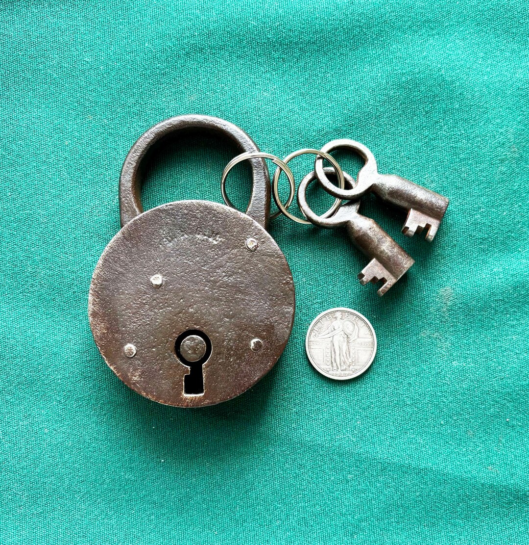 Antique Large Steel GERMAN Padlock + 2 Original Steel Barrel Keys - Etsy