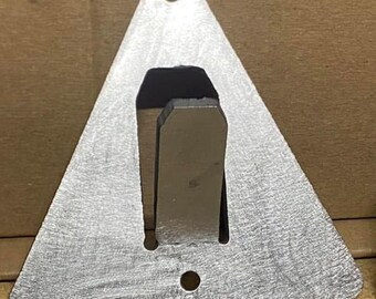 European Deer Mount Hook- Broadhead - Arrowhead - Metal Sign - Hanger ...