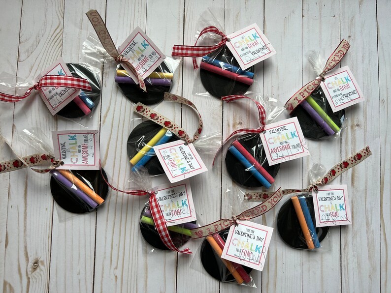 Personalized Valentine's Day Chalk Gift Tag, Chalk Valentine Gift Label ...