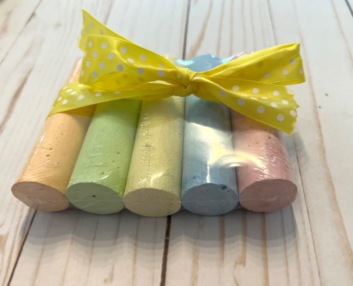 Teacher End of the School Year Label, Students Last Day Class Party ...