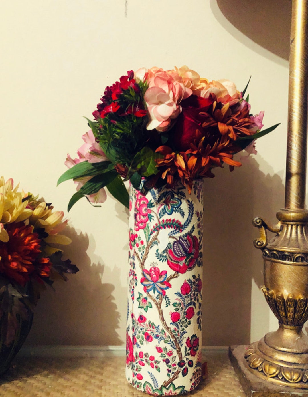 9 Inch Tall Beautiful Textured Floral Glass Vase - Etsy