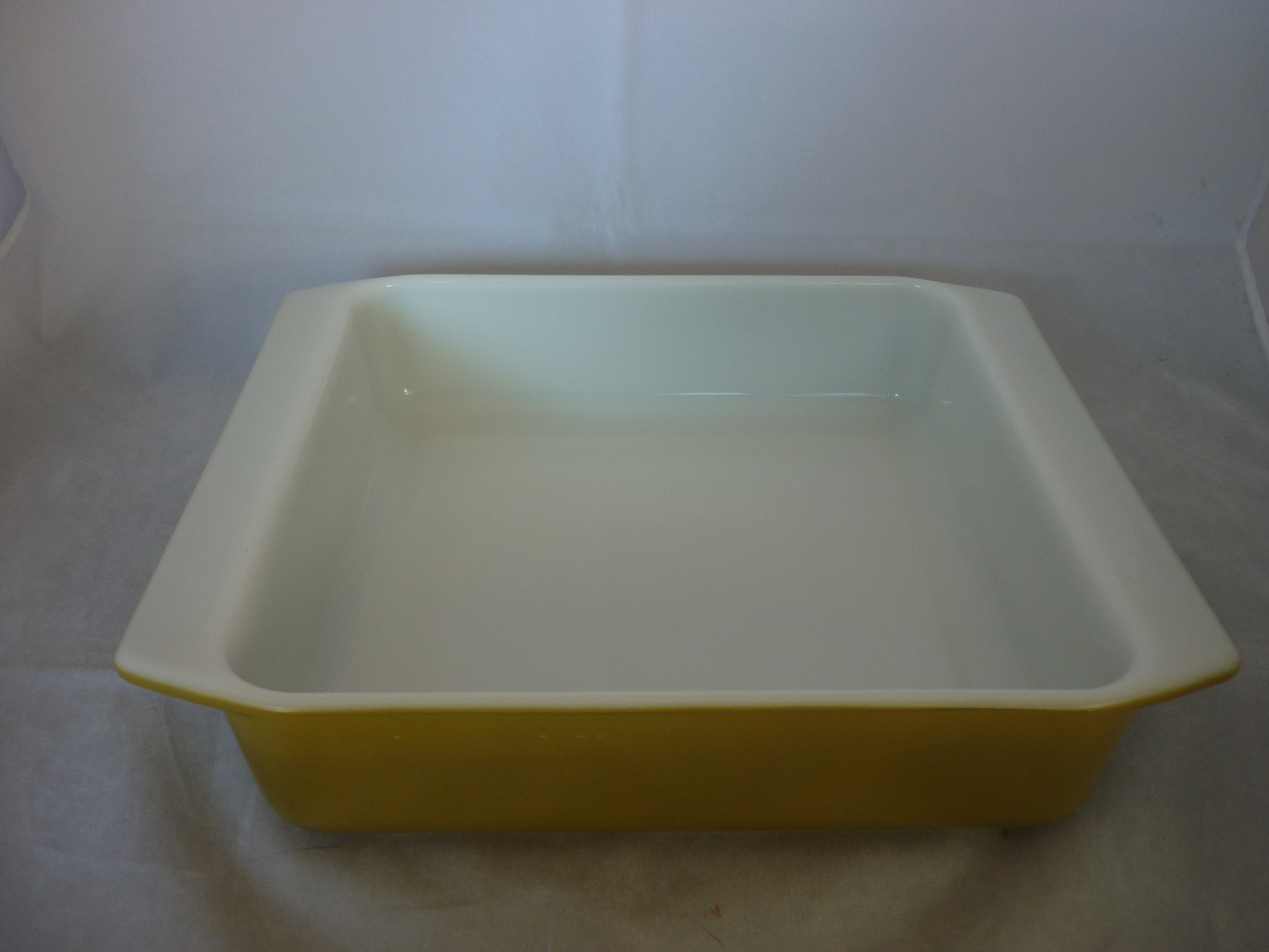Super PYREX Verde Olive Green 922 Brownie Baking Dish Great - Etsy