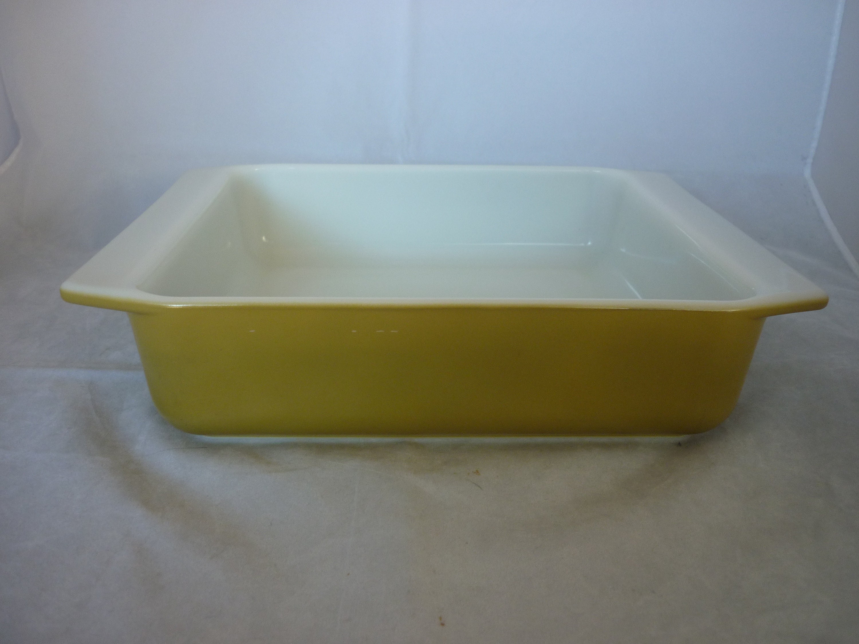 Super PYREX Verde Olive Green 922 Brownie Baking Dish Great - Etsy