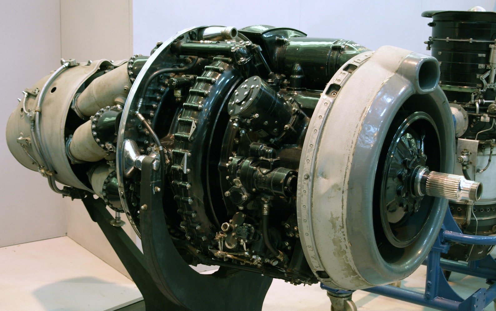 Rolls Royce Dart Jet Engine Cowling Casing Upcycled Coffee/side Table ...