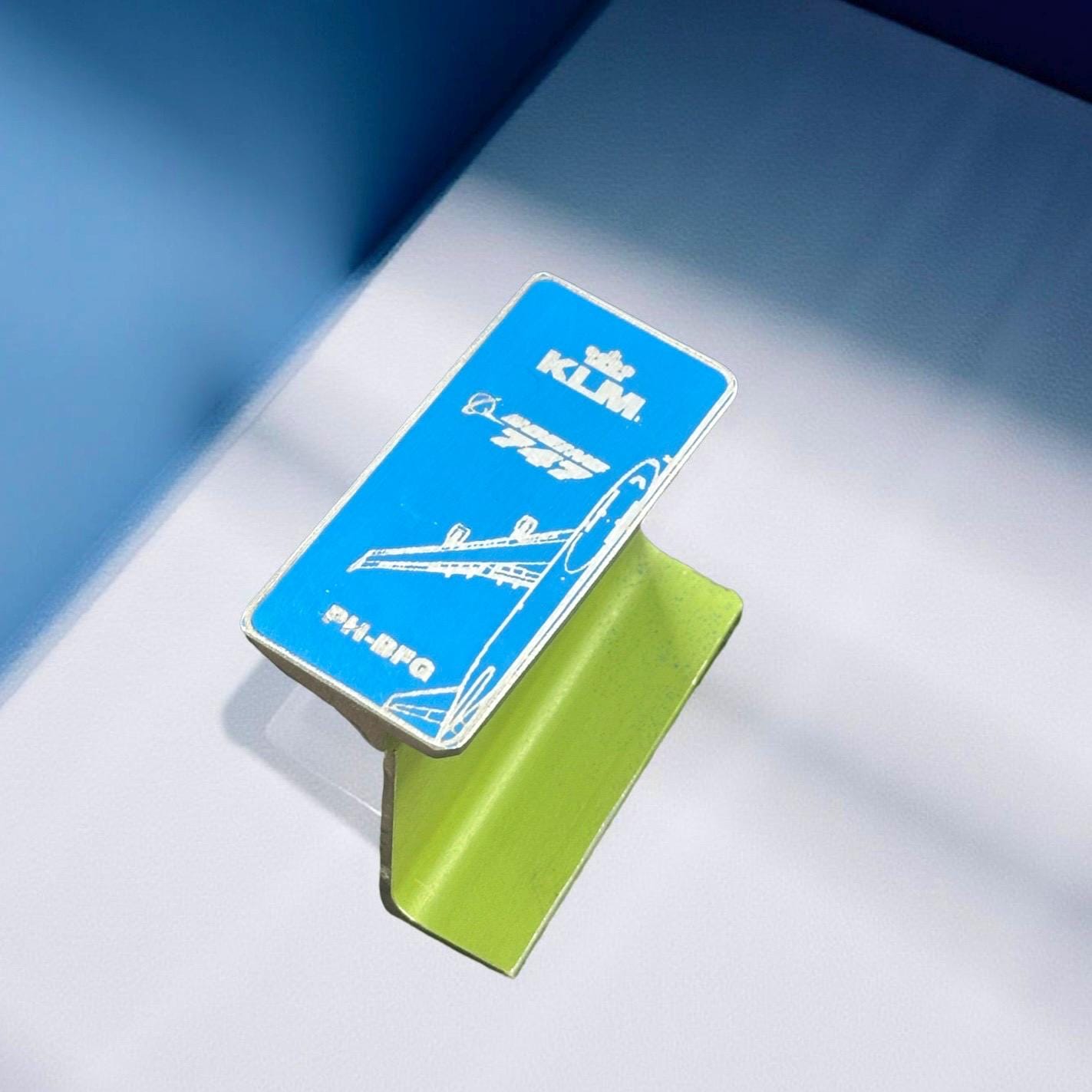 KLM Royal Dutch Airlines Boeing 747 PH-BFG Fuselage Cut Paperweight ...