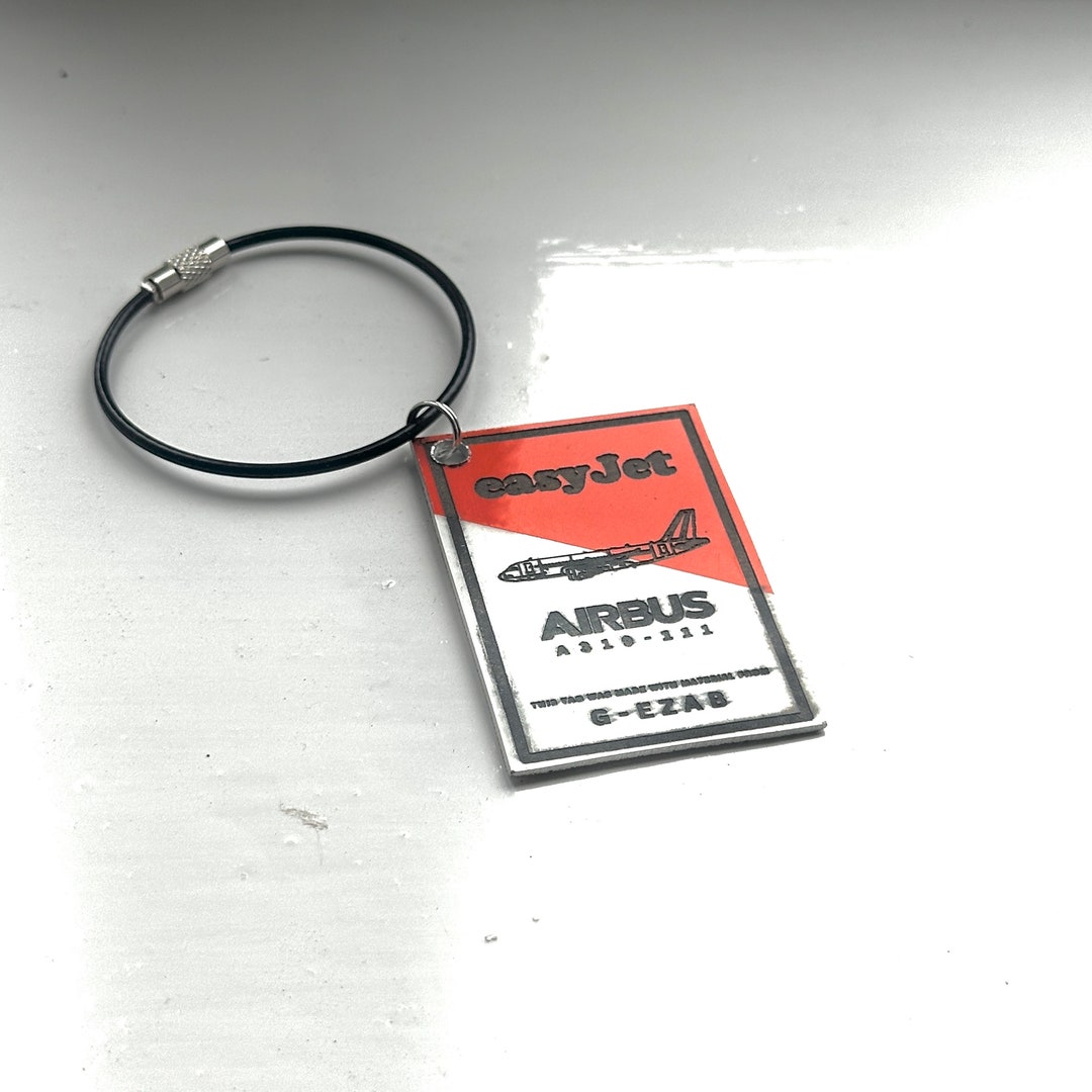 Easyjet Airbus A319 G-EZAB Fuselage Cut Luggage Tag Keychain Keyring ...