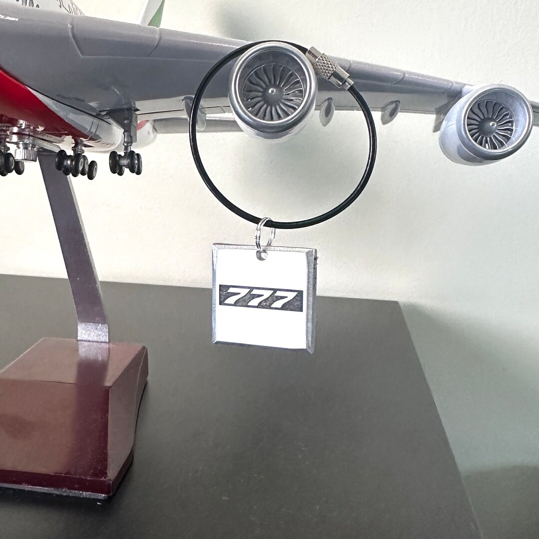 British Airways Boeing 777 G-ZZZA Fuselage Cut Keychain Keyring Plaque ...