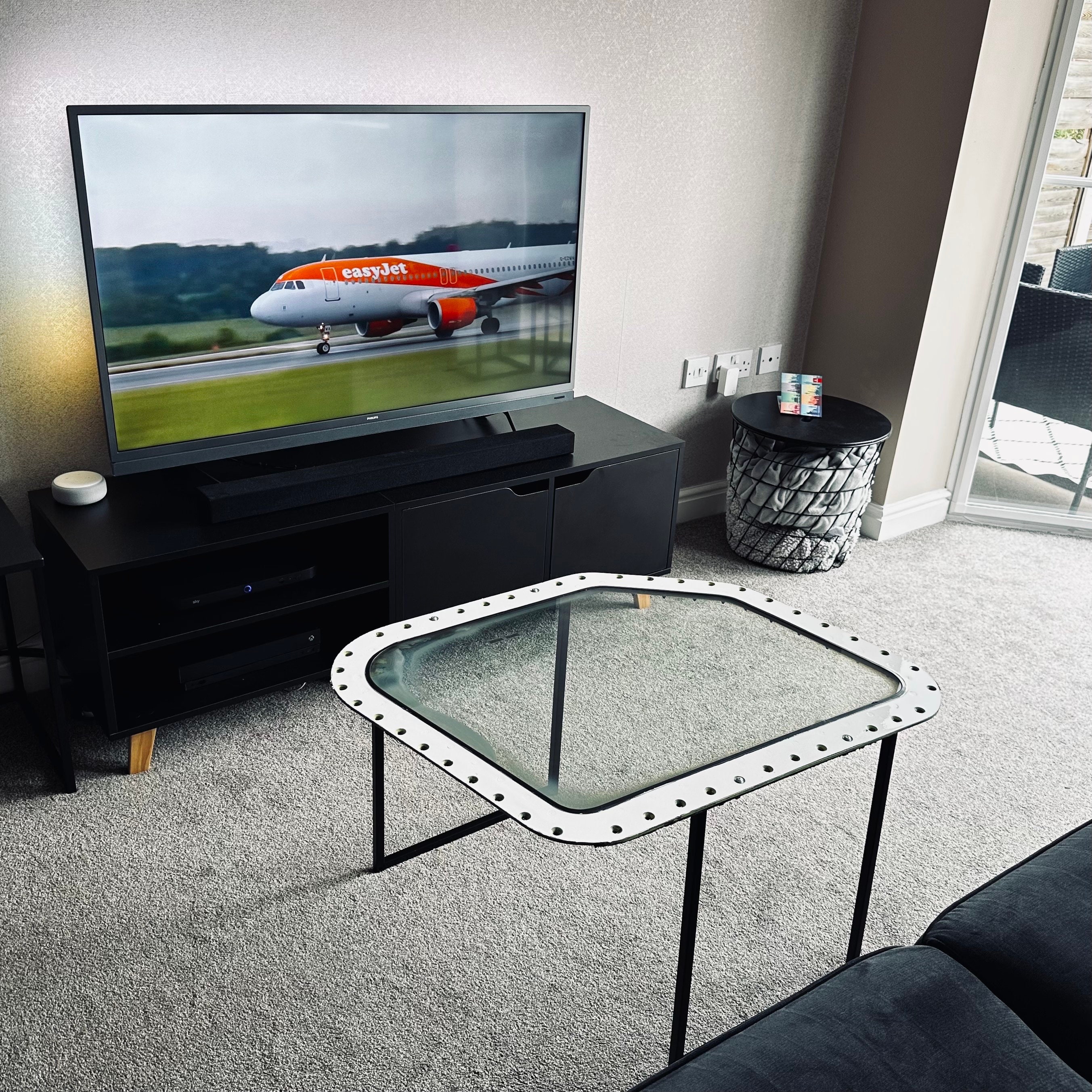 Easyjet Airbus A320 Cockpit Windscreen Coffee Table Fuselage Airline ...
