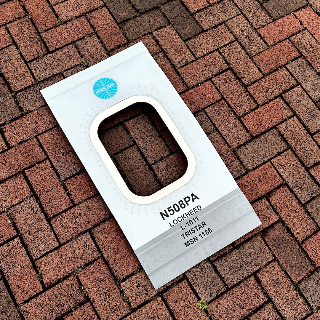 PAN AM N508PA Lockheed L-1011 Tristar Window Fuselage Cut Airline ...