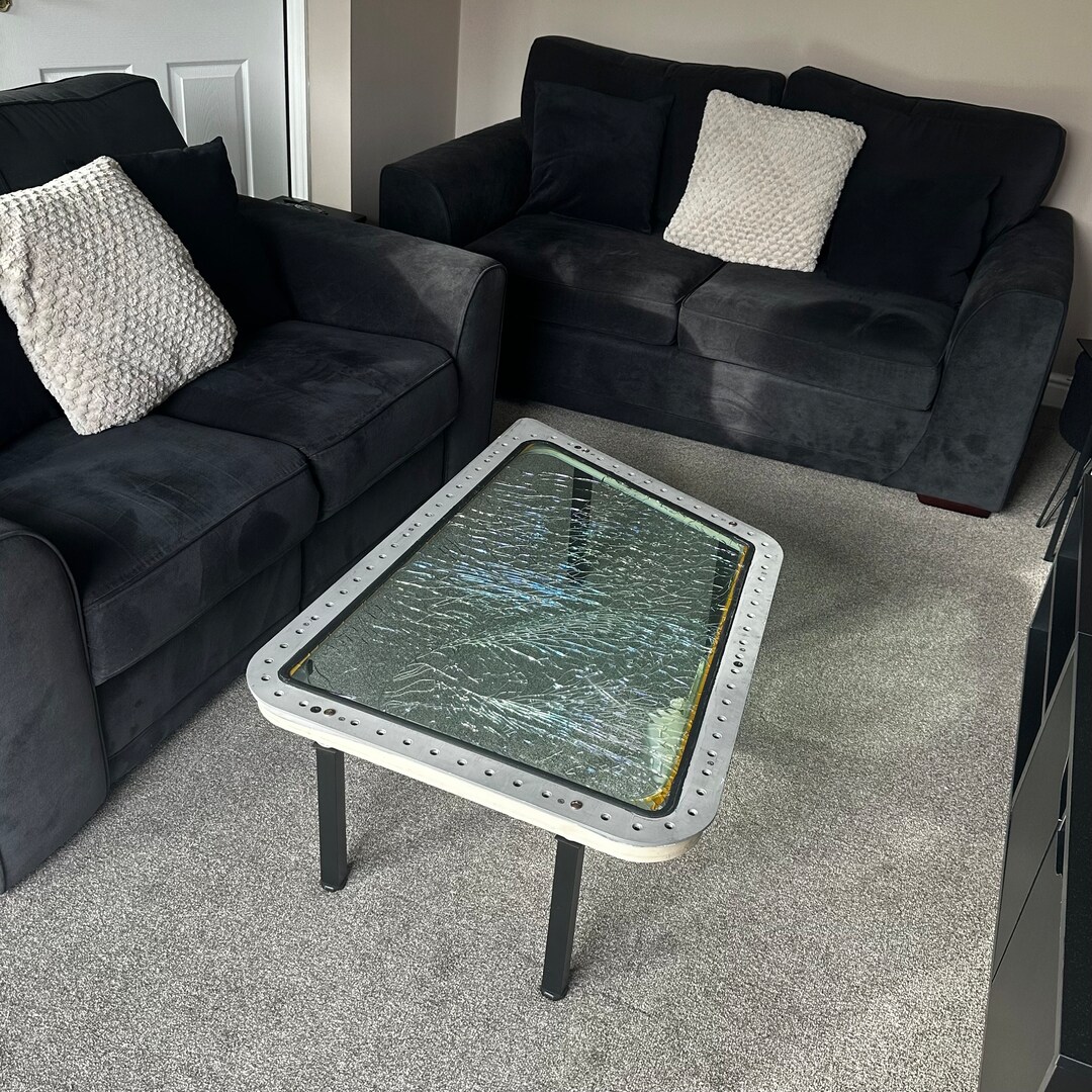 Boeing 737 Captains Side Cockpit Windscreen Coffee Table Fuselage ...