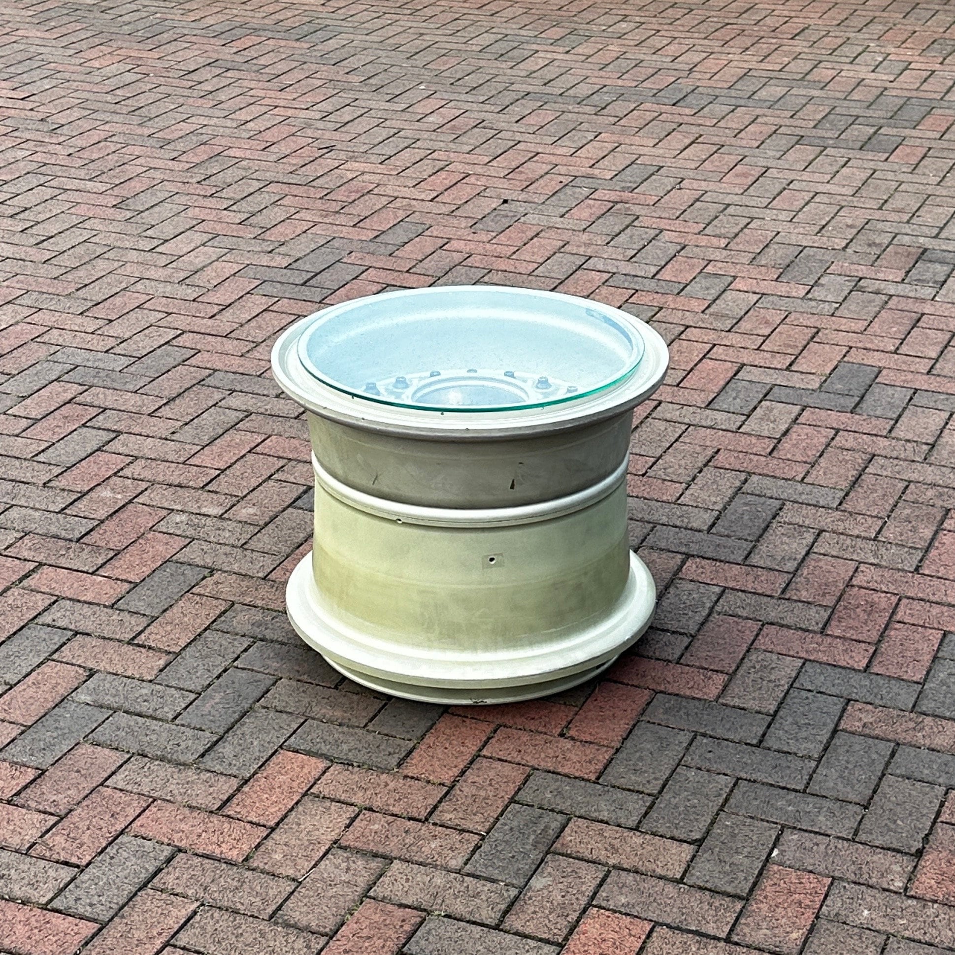 Boeing 737 NG Main Wheel Coffee Table With Bearings Upcycled Airbus ...