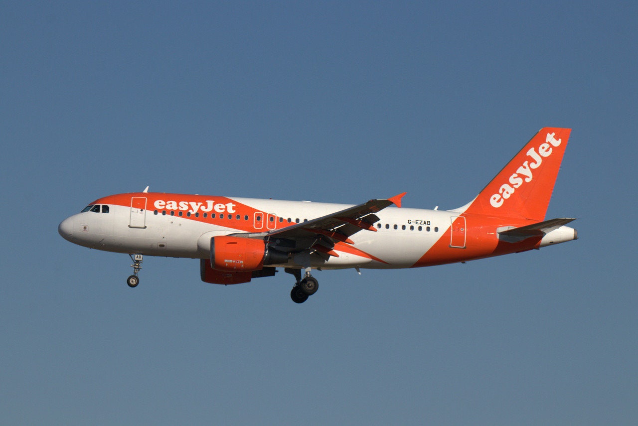 Easyjet Airways G-EZAB Airbus A319 A320 Half Size Meal Cart Trolley ...