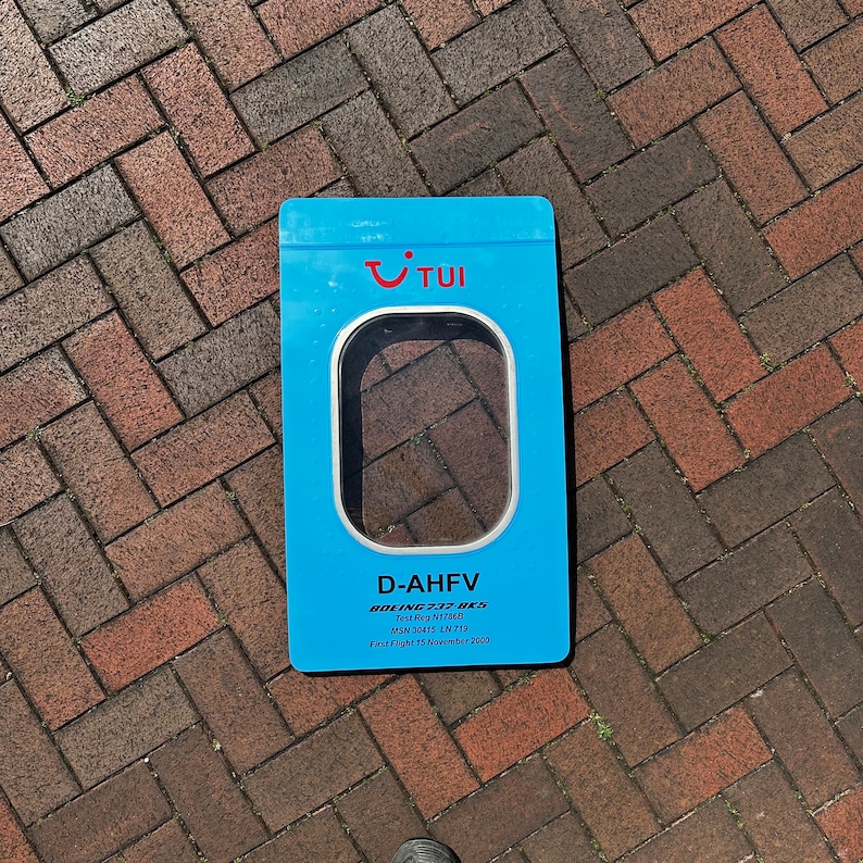 TUI Airways D-AHFV Boeing 737-800 Window Fuselage Cut Airline - Etsy