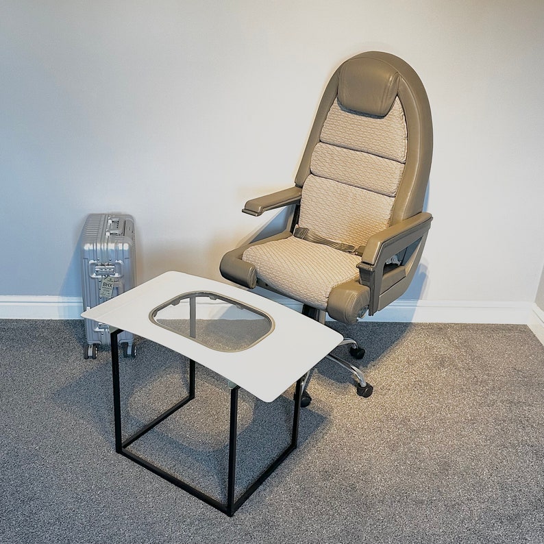 TUI Airways D-AHFV Boeing 737-800 Window Fuselage Cut Coffee Table ...