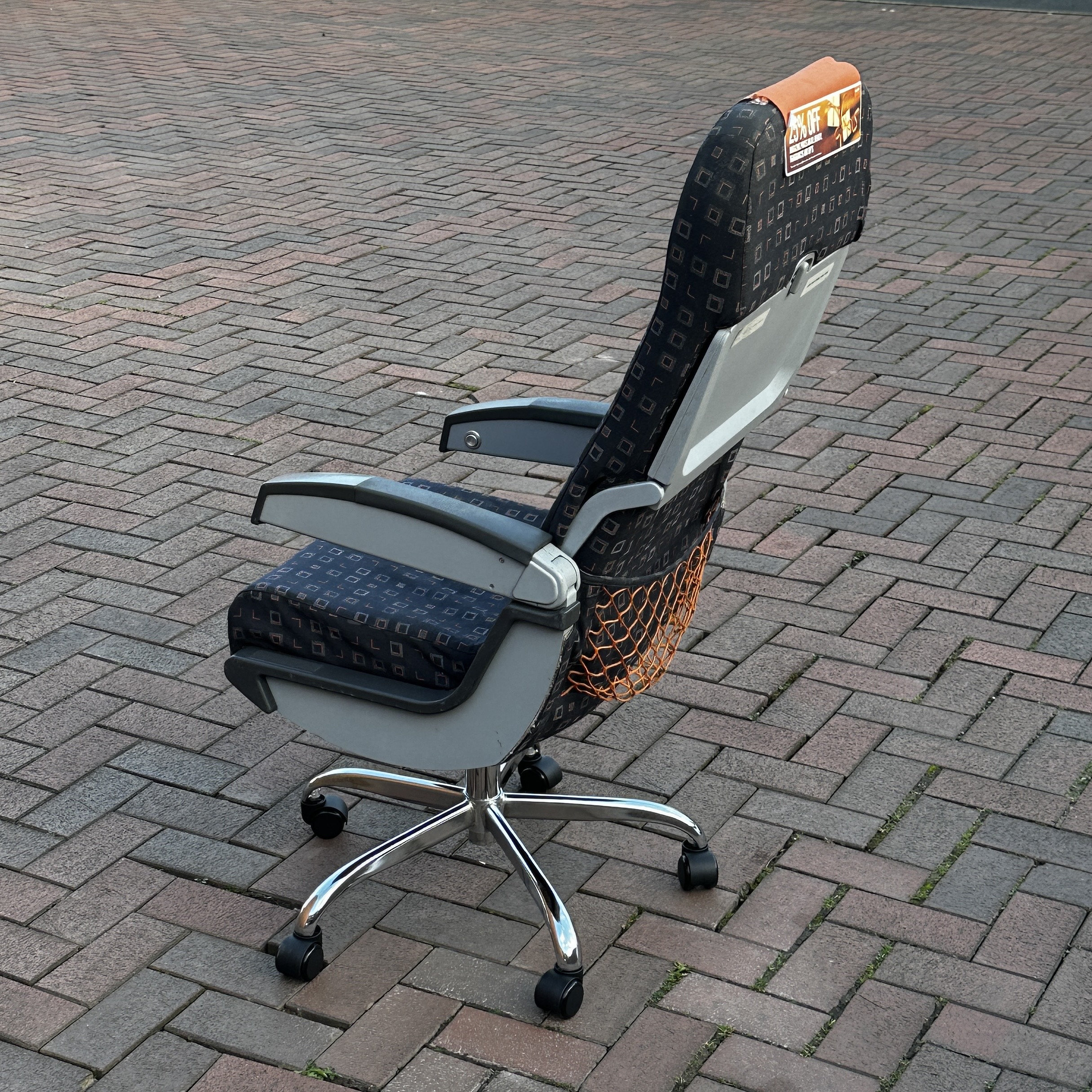 Easyjet Airbus A319 G-EZAB Upcycled Office Desk Chair Boeing Aviator ...