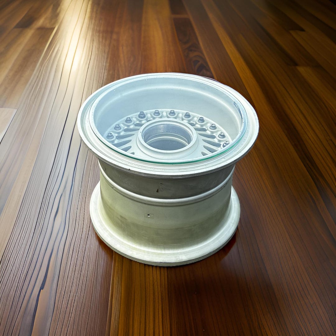 Boeing 737 NG Main Wheel Coffee Table With Bearings Upcycled Airbus ...
