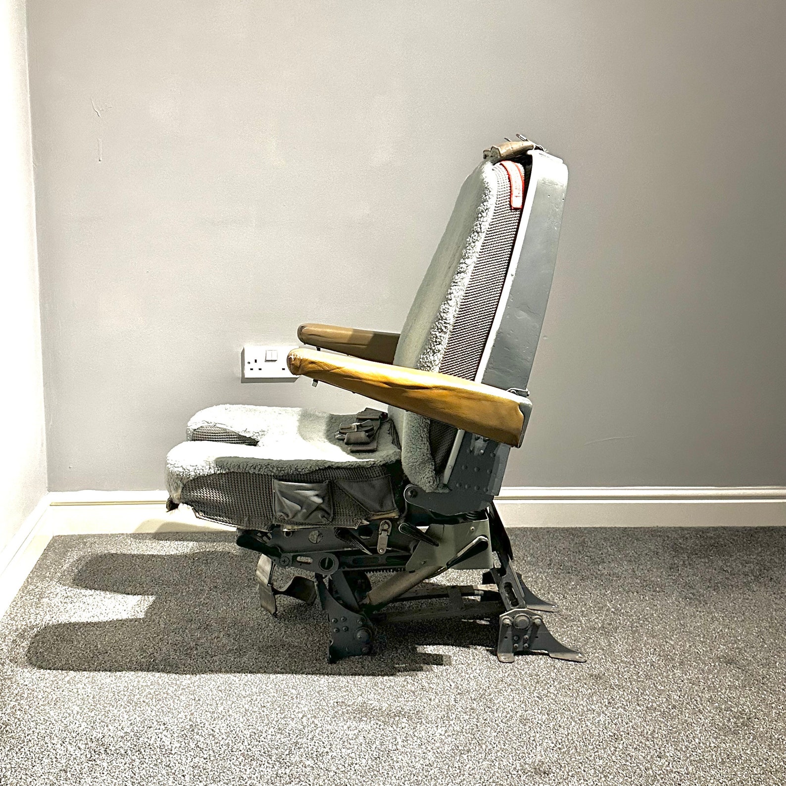 Boeing 737 Weber First Officer Co Pilot Seat Cockpit Upcycled Office ...