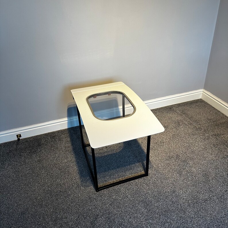 TUI Airways D-AHFV Boeing 737-800 Window Fuselage Cut Coffee Table ...