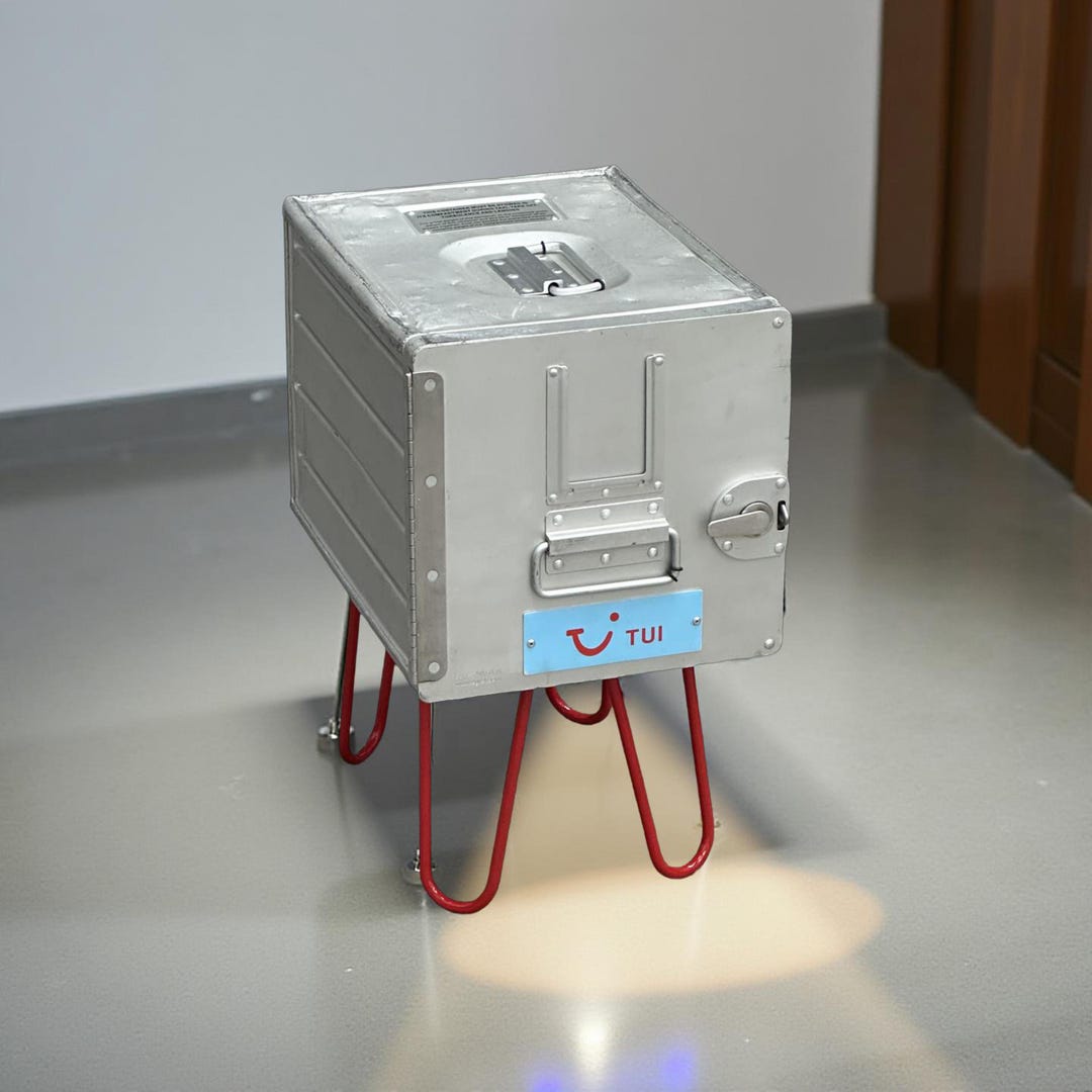 Thomson Tui Airways Boeing 737 787 Galley Box Side Table Airline ...