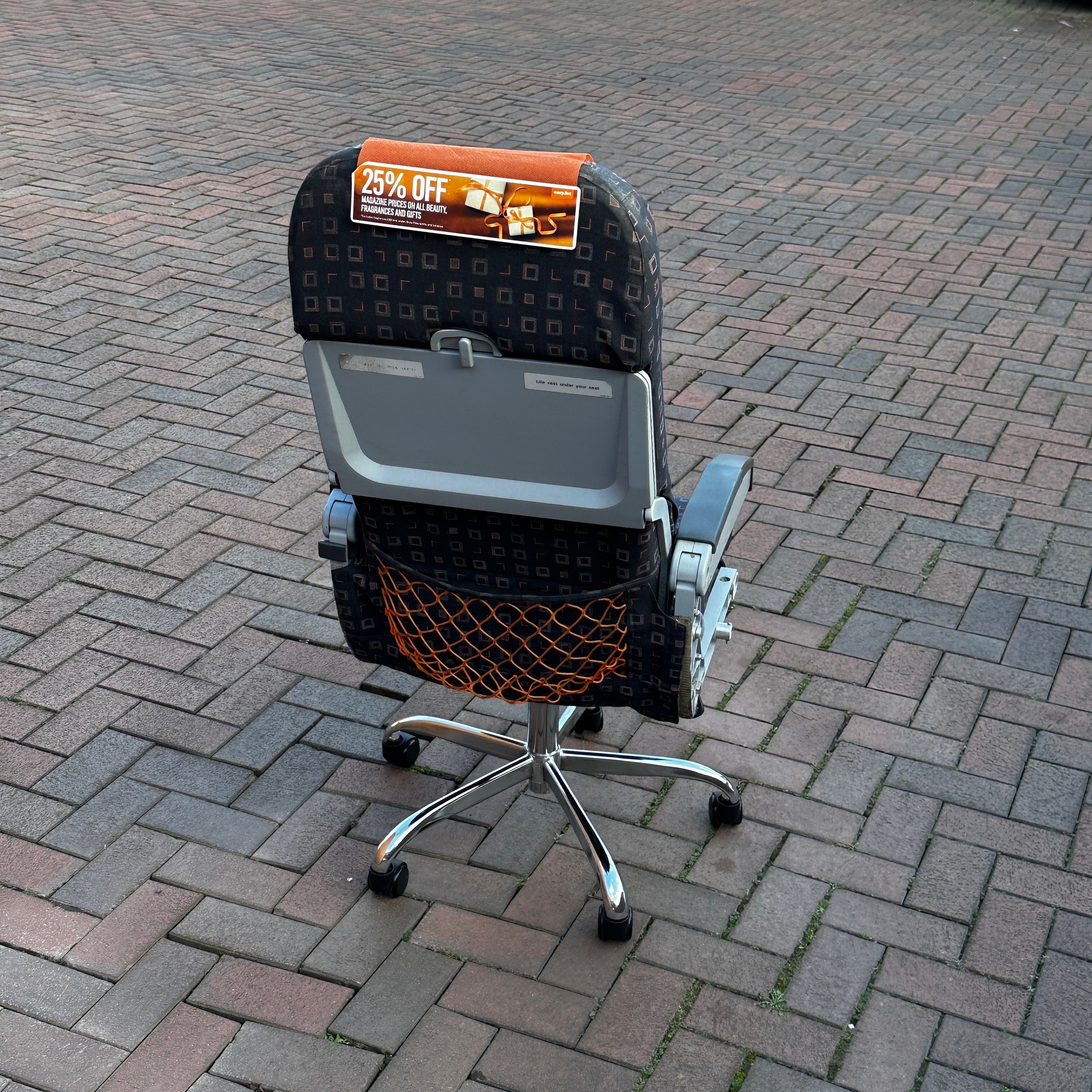 Easyjet Airbus A319 G-EZAB Upcycled Office Desk Chair Boeing Aviator ...