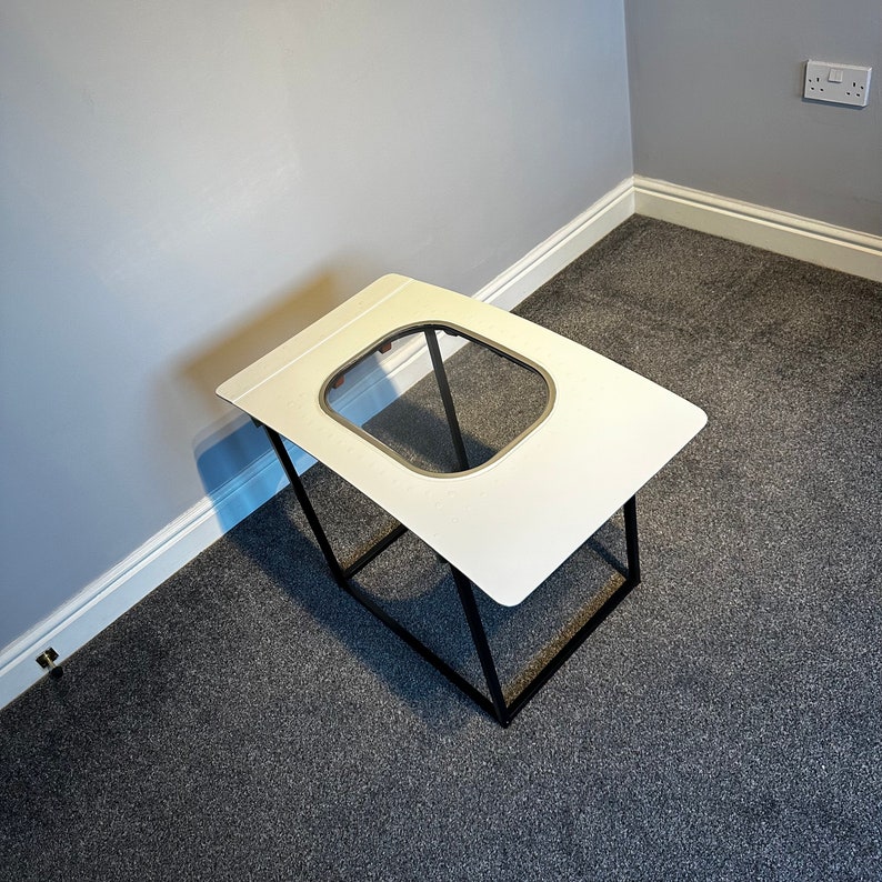 TUI Airways D-AHFV Boeing 737-800 Window Fuselage Cut Coffee Table ...