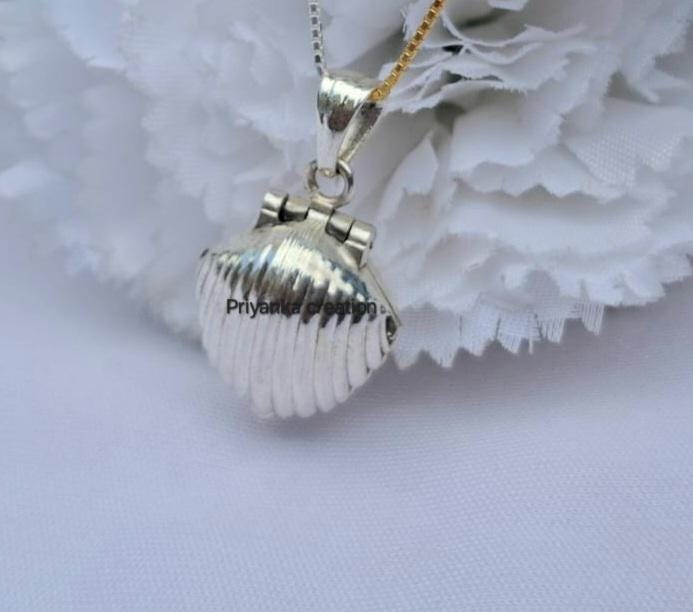 Sterling Silver Clam Shell Locket Pendant With Natural White Pearl ...
