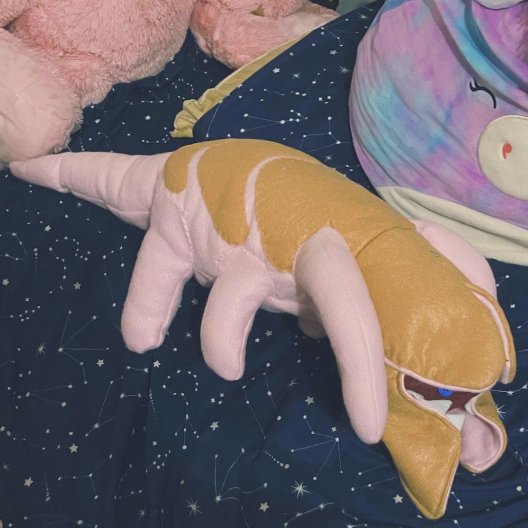 Riven of a Thousand Voices Plush - Etsy