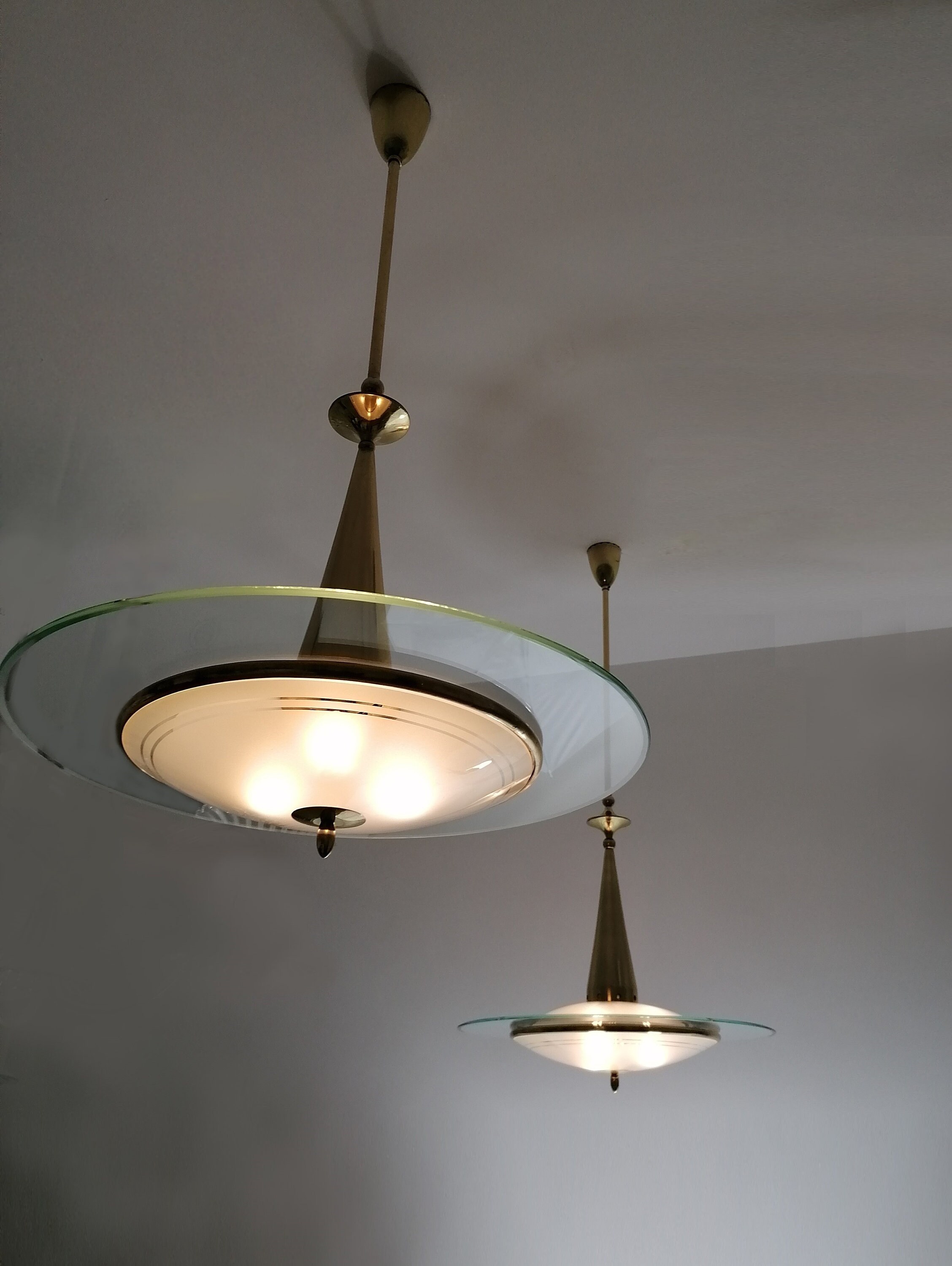 Beautiful Pair of Disc Chandeliers by Pietro Chiesa for Fontana Arte ...