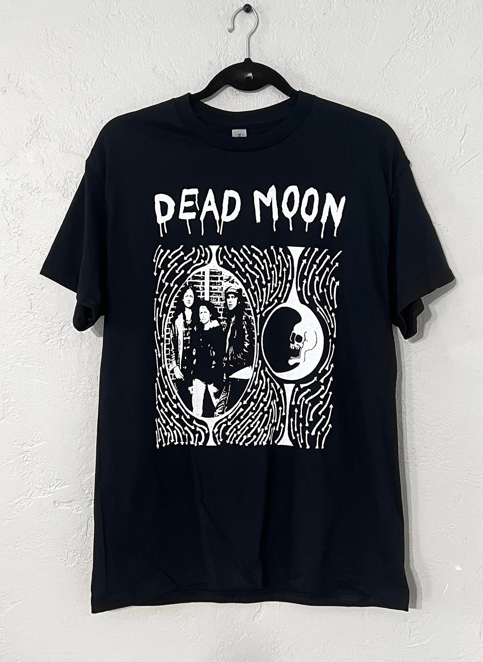 Dead Moon - T-shirt - Etsy