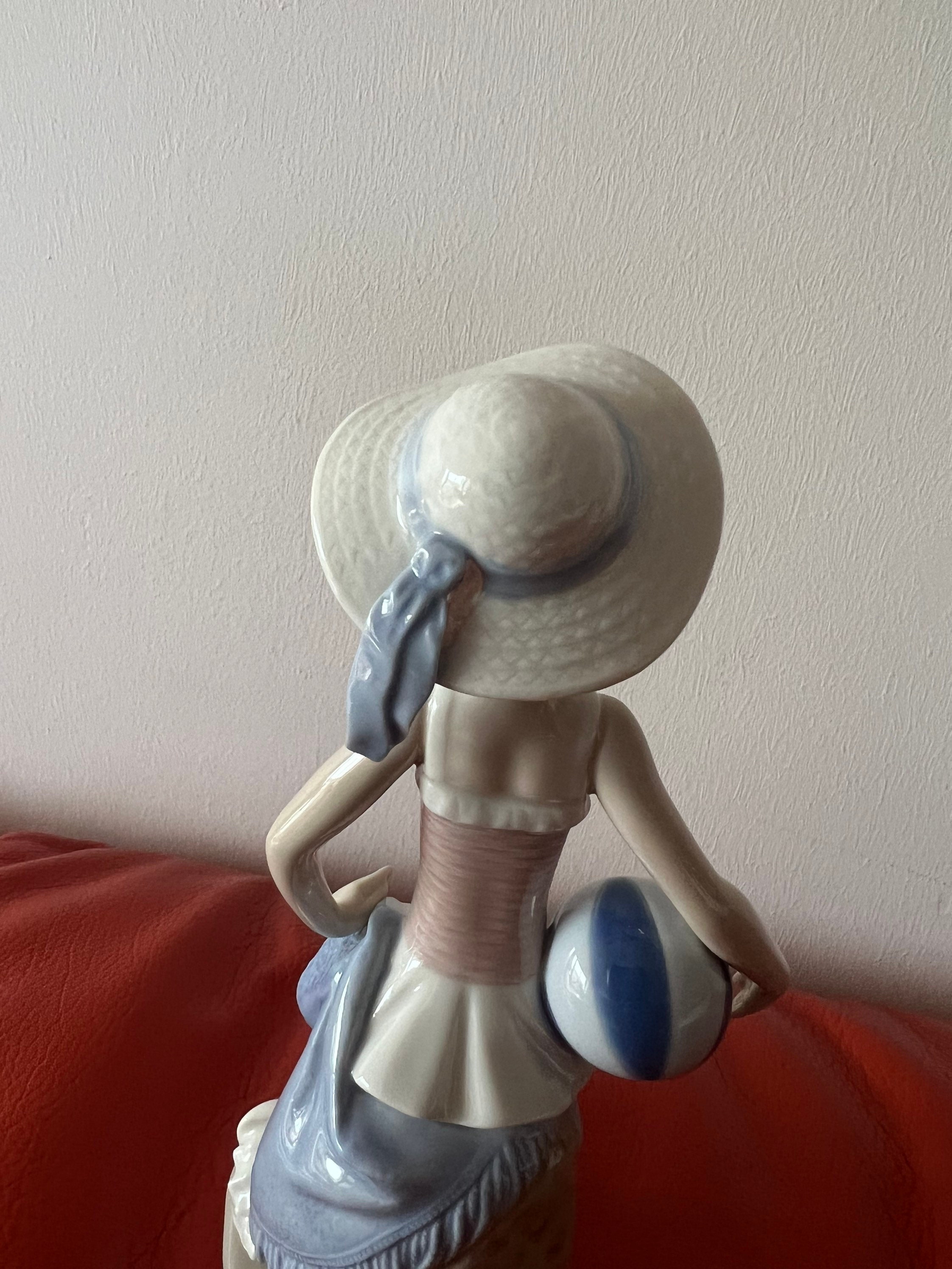 Retired Lladro 5219 Summer Girl With Beach Ball - Etsy