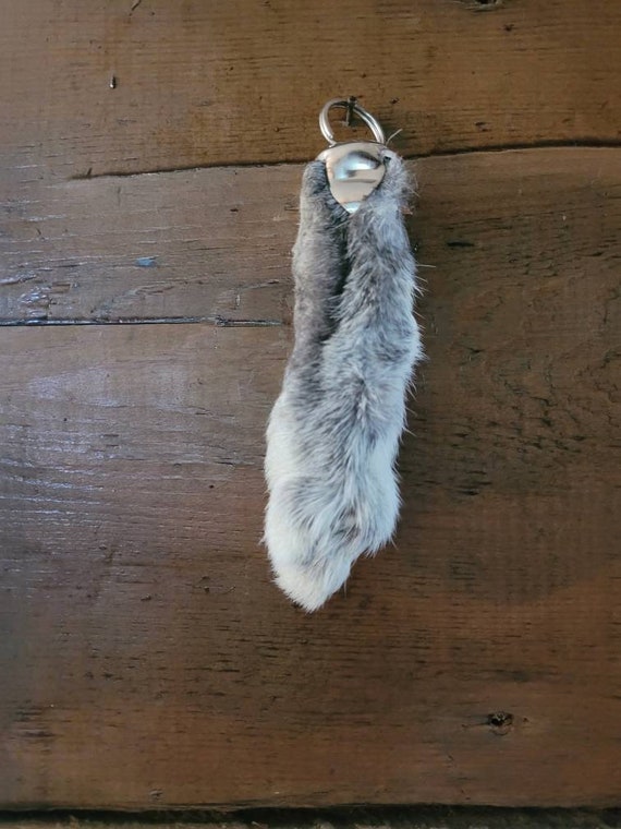 Lucky Rabbit Foot Keychain. Genuine Rabbit Foot Keyring - Etsy