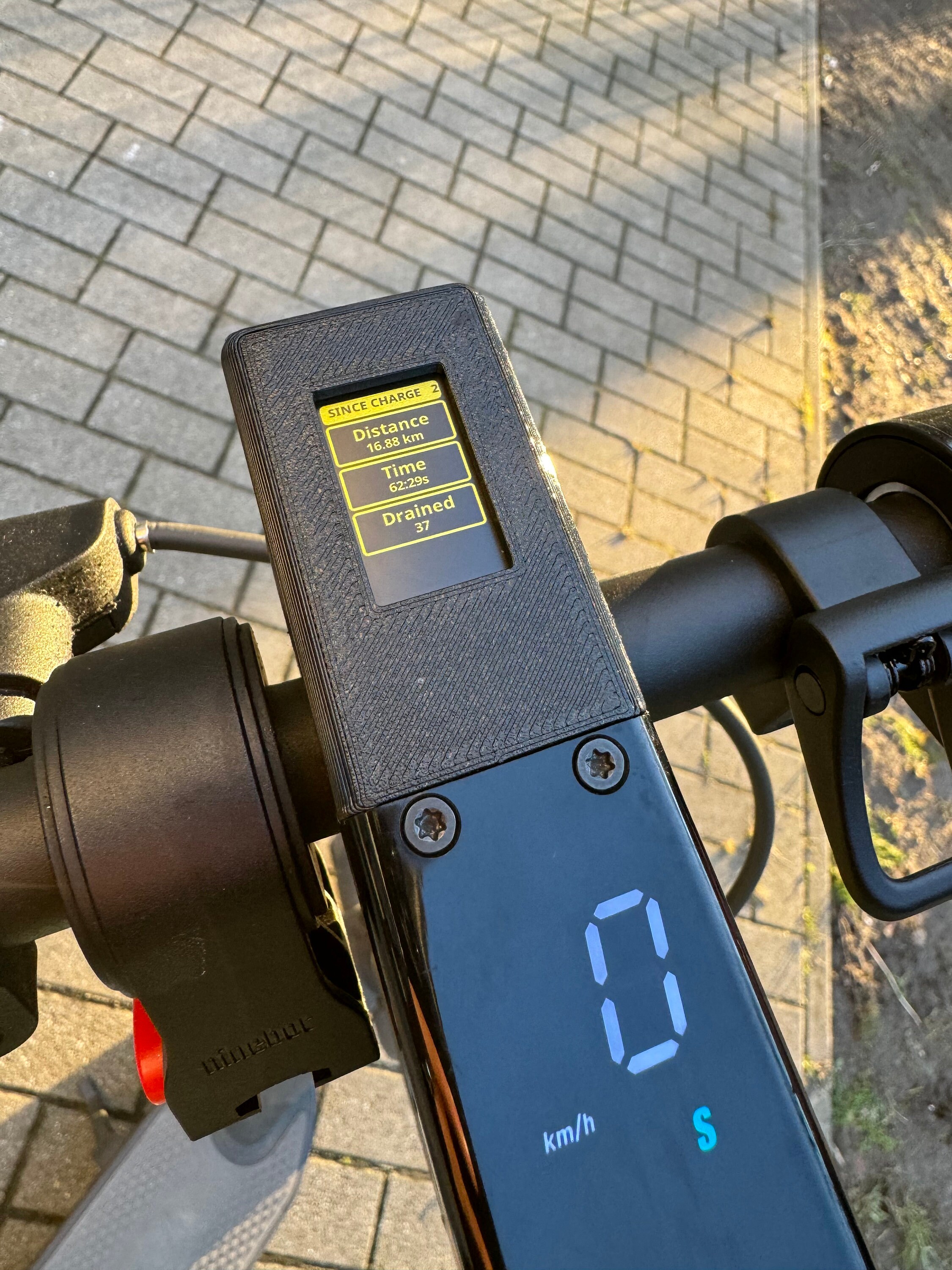 Segway Ninebot Max G30 Compatible XDASH Extra Display Dashboard plug ...