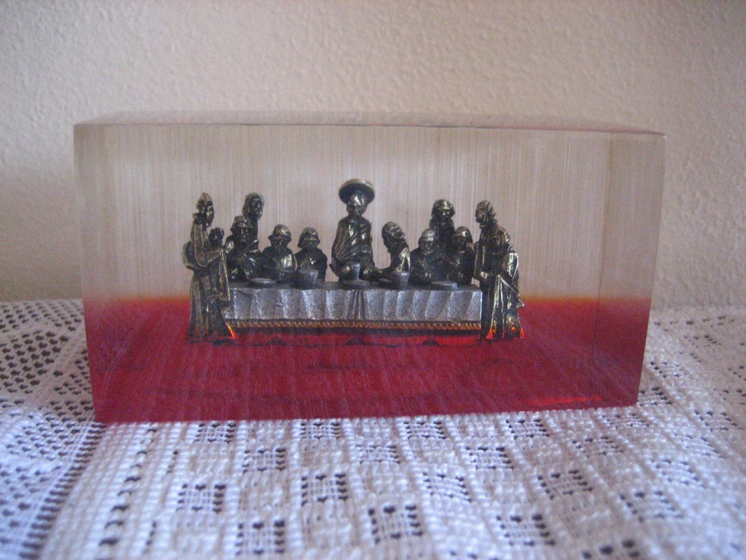 Vintage Christian Paperweight, the Last Supper Lucite 3D Gold Tone ...