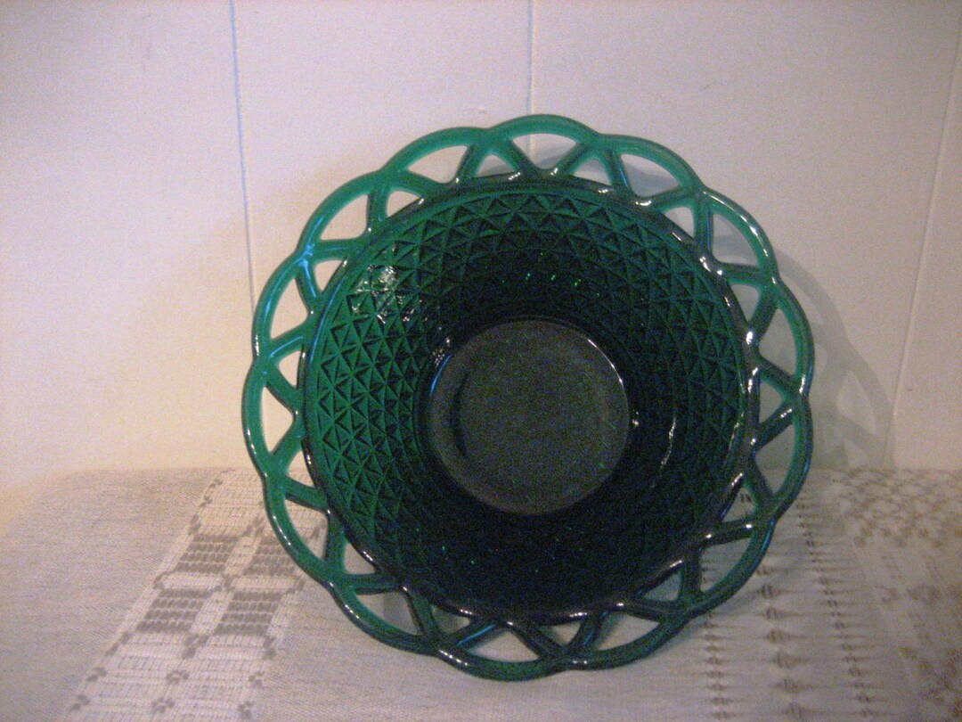 Imperial Glass Laced Edge Stiegel Green Bowl, Diamond Point Exterior 9 ...