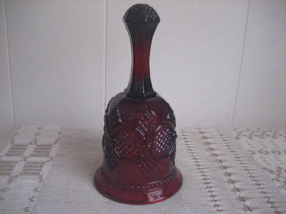 Avon Cape Cod Bell Ruby Red Glass Vintage Christmas Holiday Dinner Bell ...