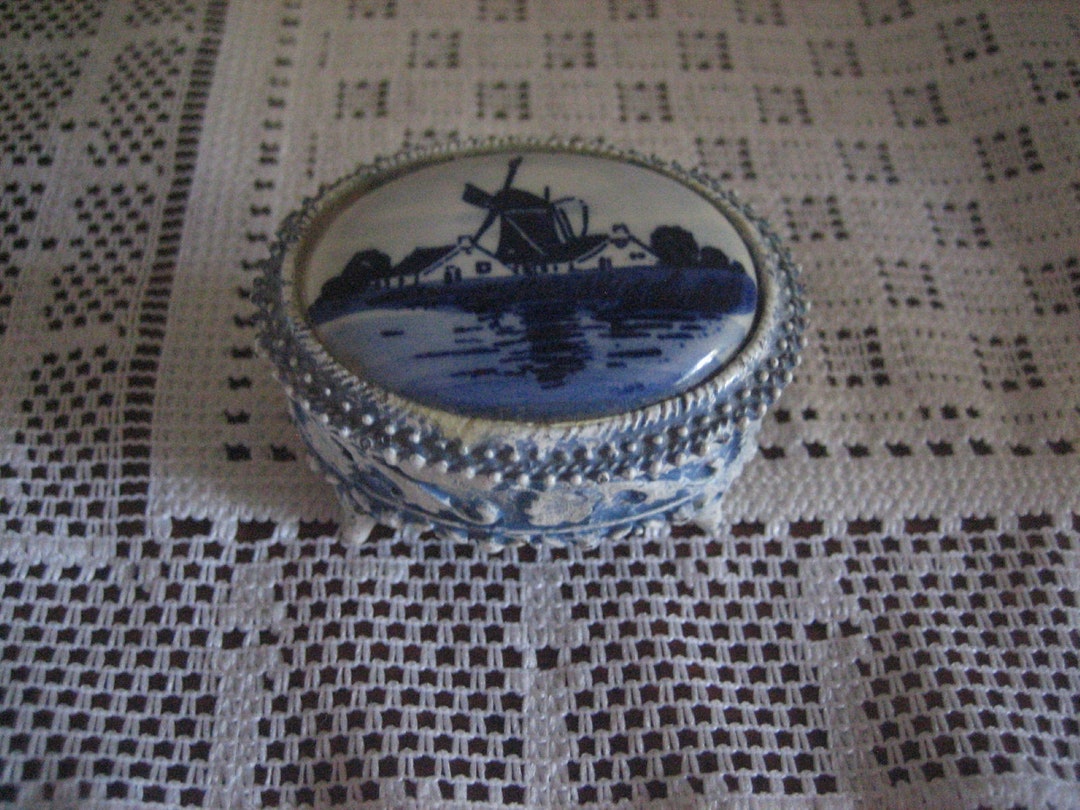 Delft Trinket Box, Vintage Footed Florenza Pill Box, Lidded Metal and ...