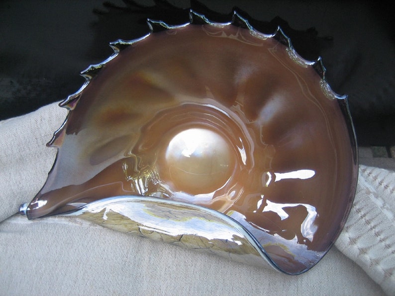Jozefina Krosno Poland Iridescent GLASS CONCH SHELL Polish Art Glass ...