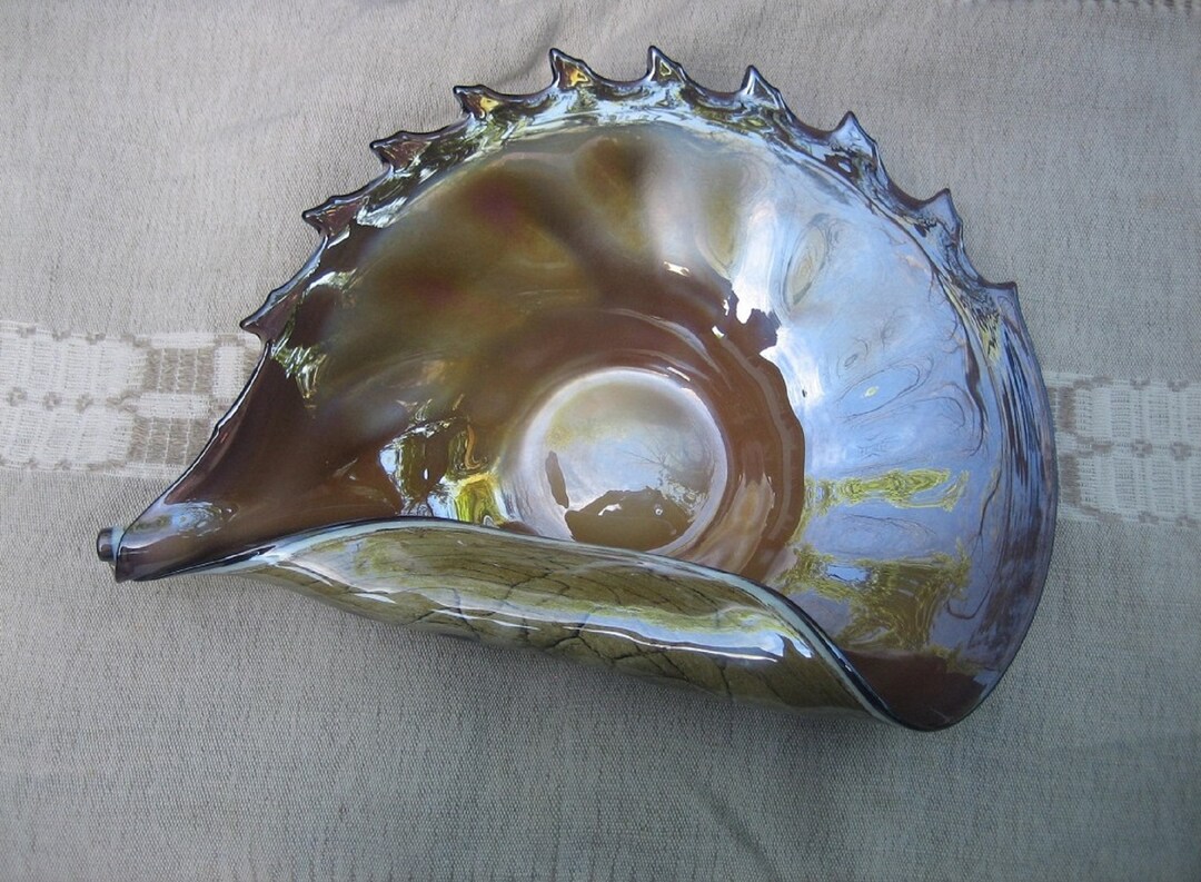 Jozefina Krosno Poland Iridescent GLASS CONCH SHELL Polish Art Glass ...