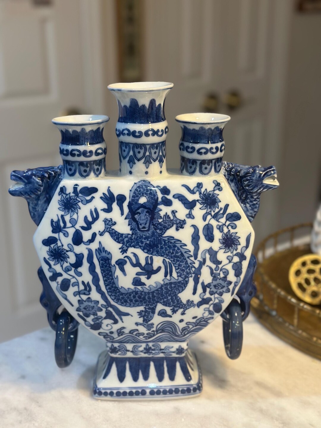 Vintage Tulip Vase Asian White Blue Three Finger White Porcelain Bud ...